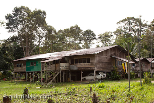 Photographs of a 1960’s Iban longhouse, Brunei | Geometry & Silence