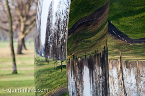 Photos: Anish Kapoor, C-Curve in Kensington Gardens | Geometry & Silence